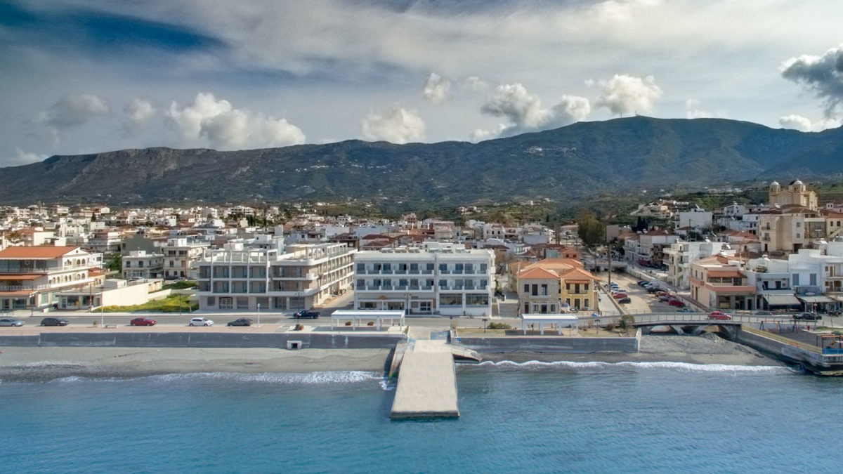 Ξενοδοχείο Αϊβαλί στη πανέμορφη νοτιοανατολική Λακωνία.